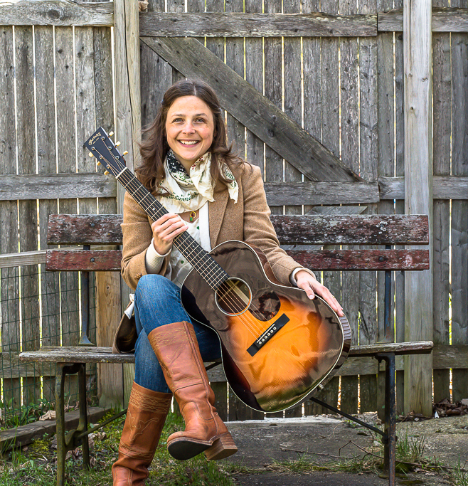 Sawyer Fredericks embraces May Erlewine song on The Voice