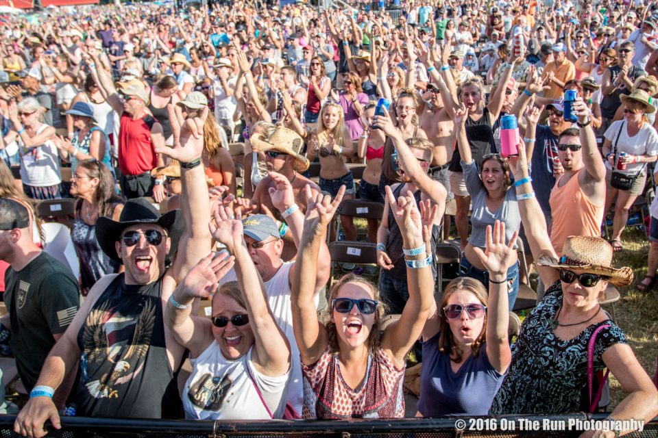 B93 Birthday Bash fires up 'Yee Yee' country fun on hot Day 1