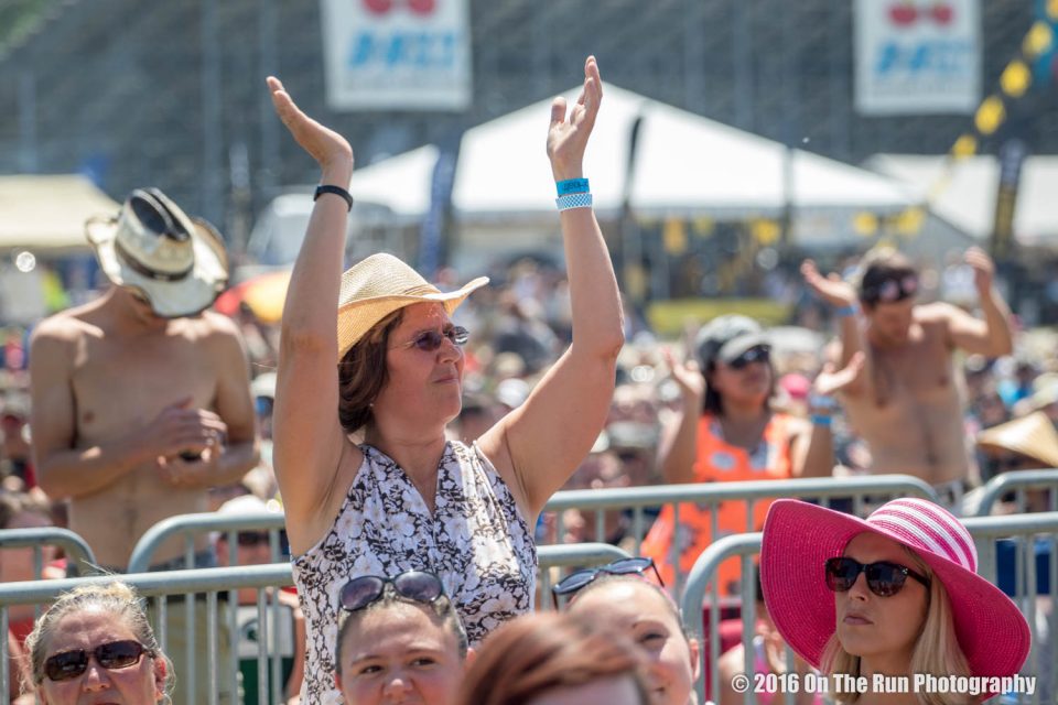 B93 Birthday Bash fires up 'Yee Yee' country fun on hot Day 1