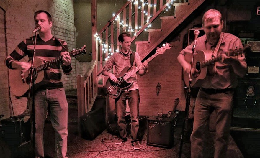 Grand Rapids singer-songwriter Dale Wicks' creates hopeful, reflective CD