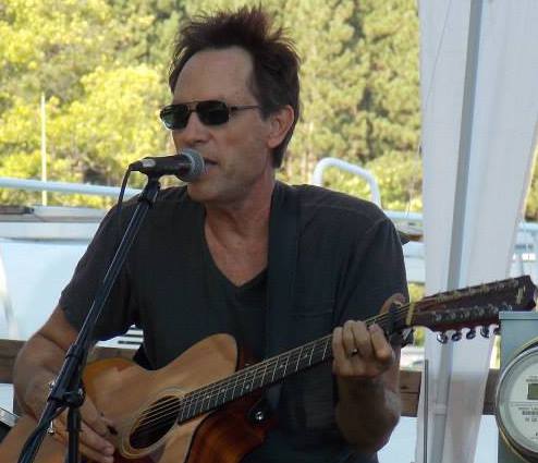 Singer-songwriter Lynn Thompson 'on a roll' with new indie-folk album