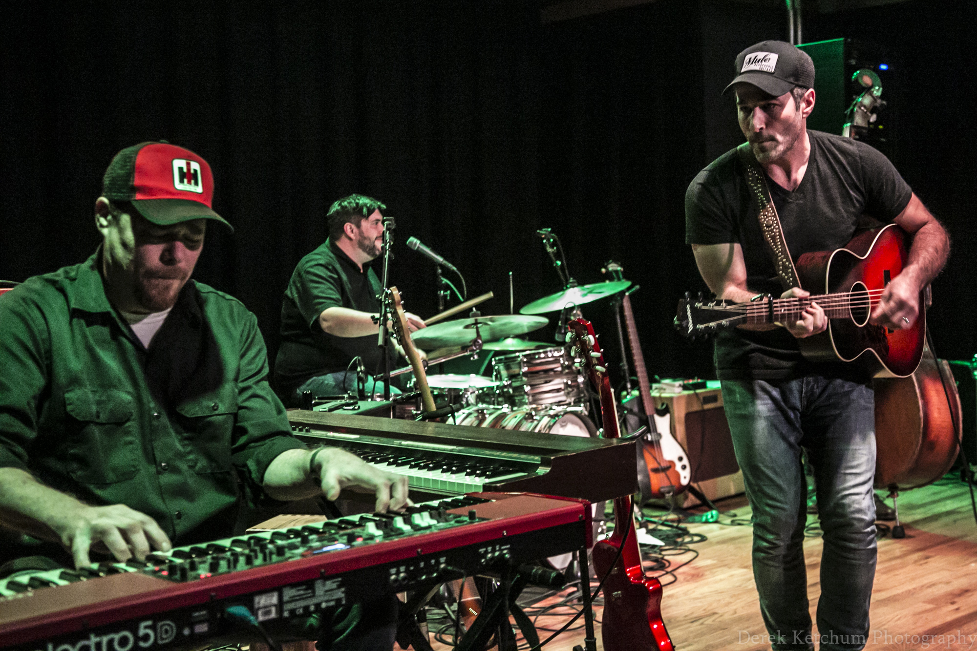 Joshua Davis wrapping up Michigan tour while promoting new album