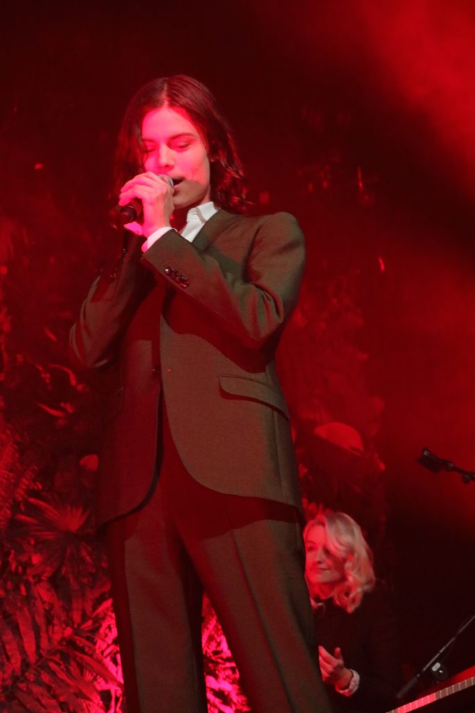 Borns brings stage savvy, pop glory to Grand Rapids for homecoming