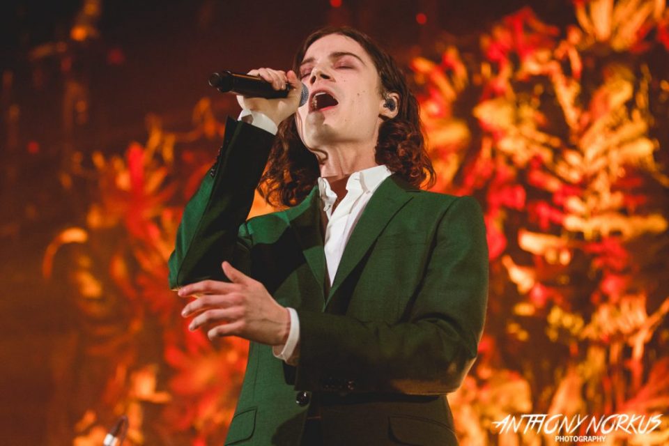 Borns brings stage savvy, pop glory to Grand Rapids for homecoming