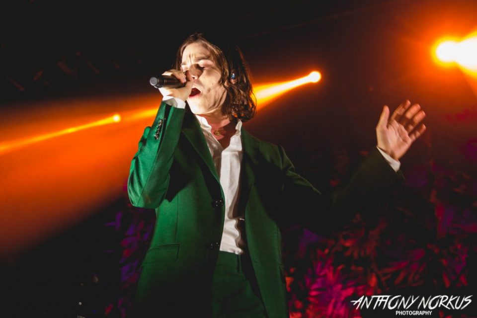 Borns brings stage savvy, pop glory to Grand Rapids for homecoming