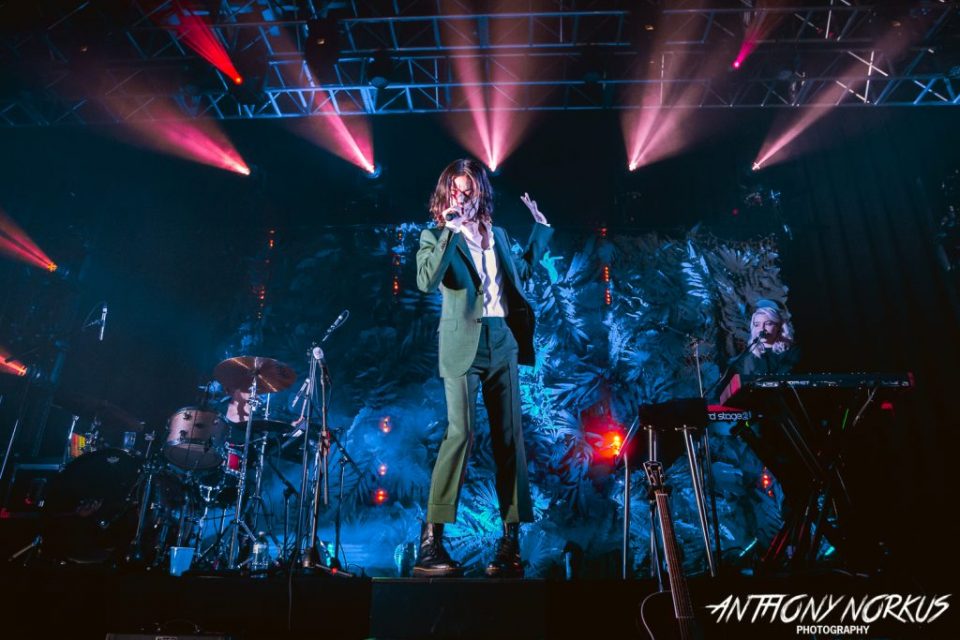 Borns brings stage savvy, pop glory to Grand Rapids for homecoming