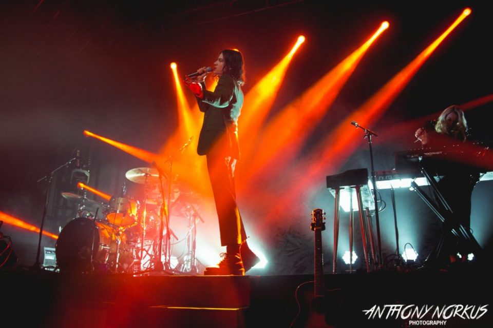 Borns brings stage savvy, pop glory to Grand Rapids for homecoming