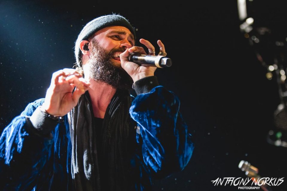 Borns brings stage savvy, pop glory to Grand Rapids for homecoming