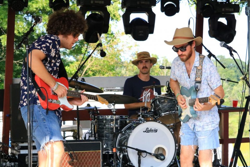 Desmond Jones explores ‘different vibe’ for new album - Local Spins