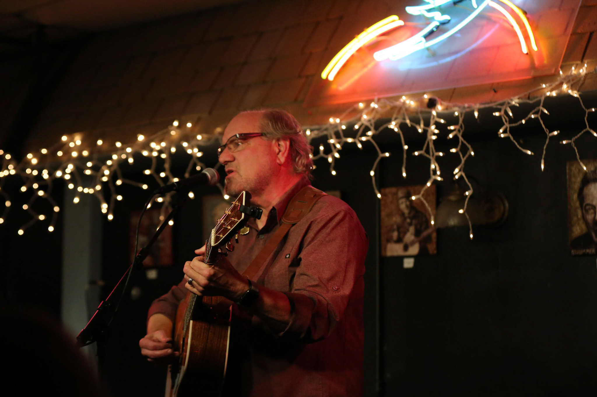 Hospice patients, workers find healing, hope with new album - Local Spins