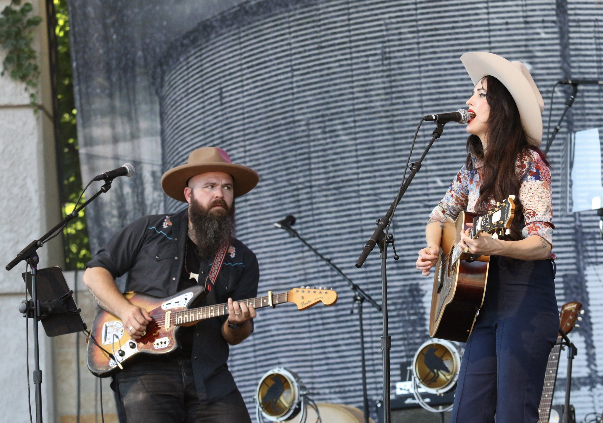 Old Crow Medicine Show delivers prescription for modern ails - Local Spins