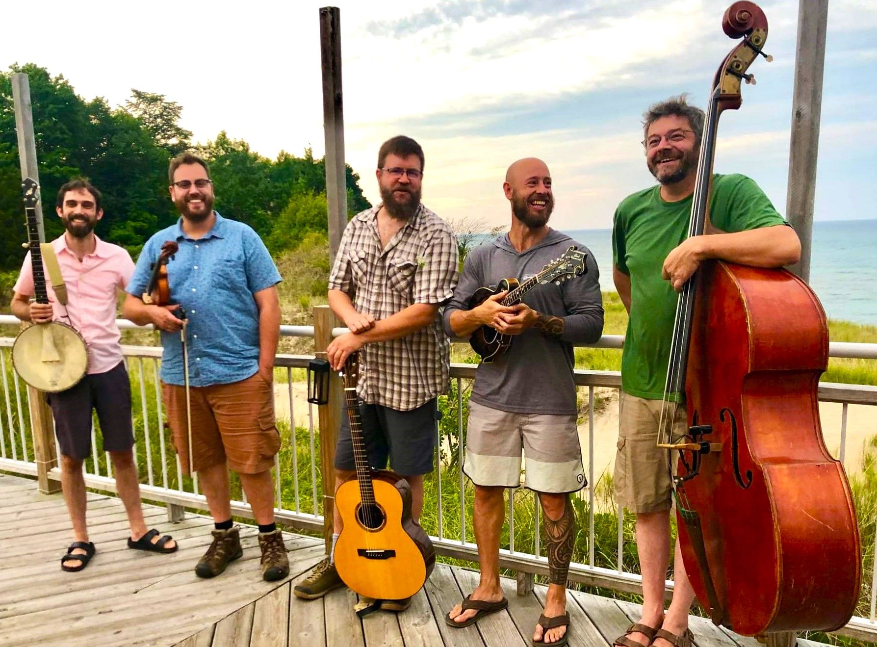 Round Creek String Band bows to groove of old-time music - Local Spins