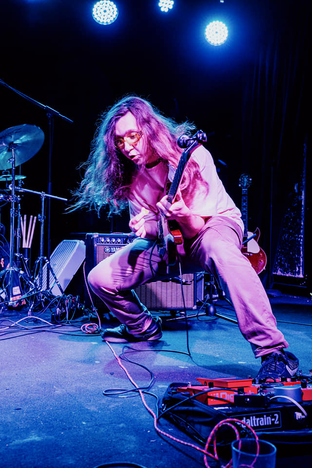 Vernon Potts taking psychedelic punk to off-the-cuff heights - Local Spins