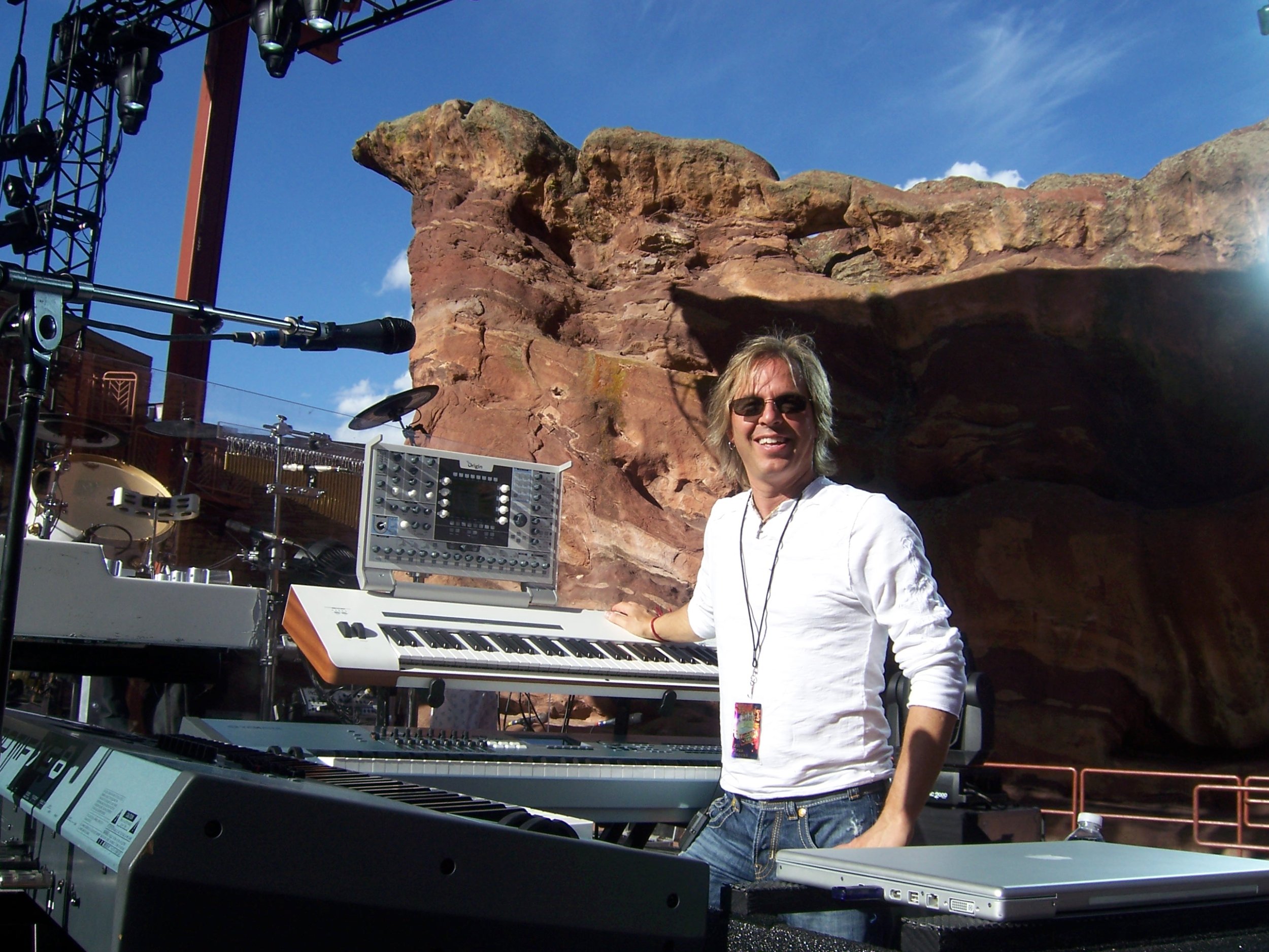 Keyboardist Alan Hewitt: Albums that changed my world- Local Spins